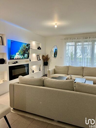 Maison à vendre - Vouneuil-sous-Biard - 5 pièces - 4 chambres