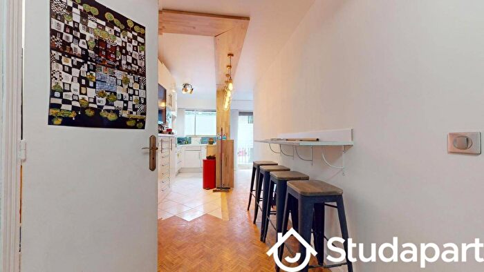 Appartement à louer - Insurrection, Vanves - 1 pièce - 2 chambres