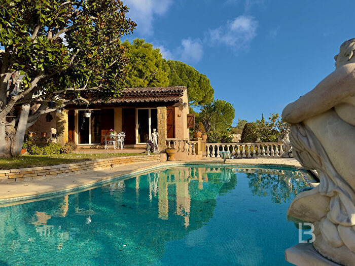 Maison à vendre - Biot - 4 pièces - 3 chambres