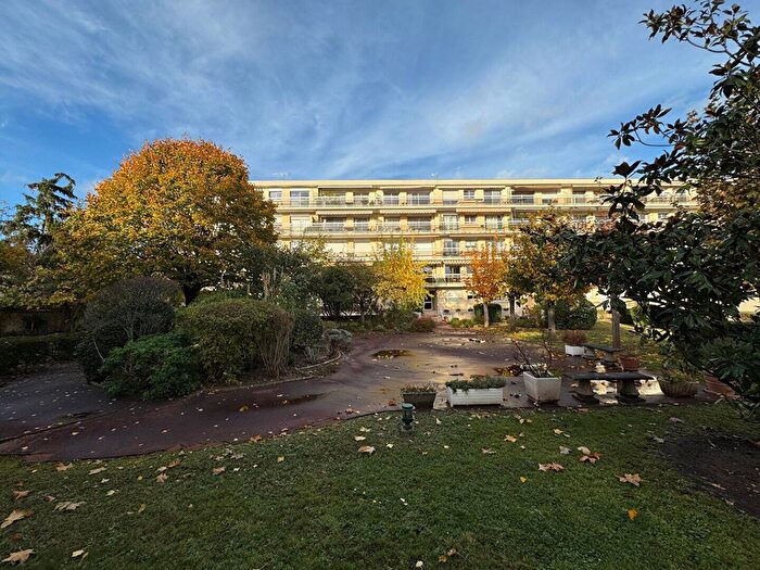 Appartement à louer - Adamville, Saint-Maur-des-Fossés - 2 pièces - 1 chambre