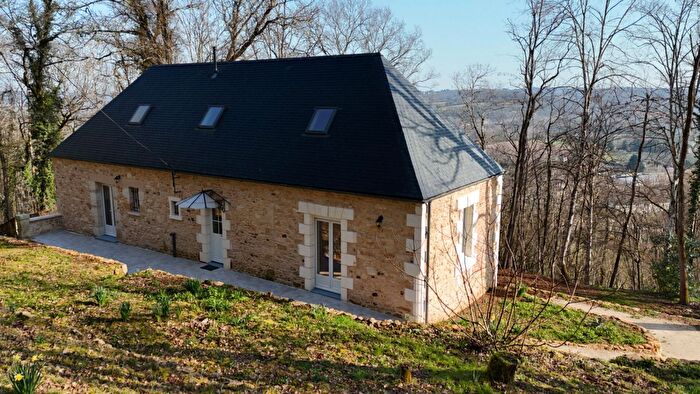 Le Buisson-de-Cadouin : Maison 4 pièces à vendre