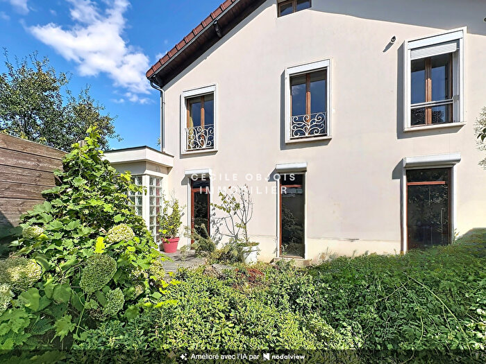 Maison 5 pièces à Joinville-le-Pont, à vendre