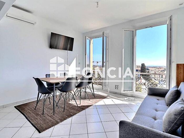 Appartement à louer - Paradis, Hyères - 3 pièces - 2 chambres