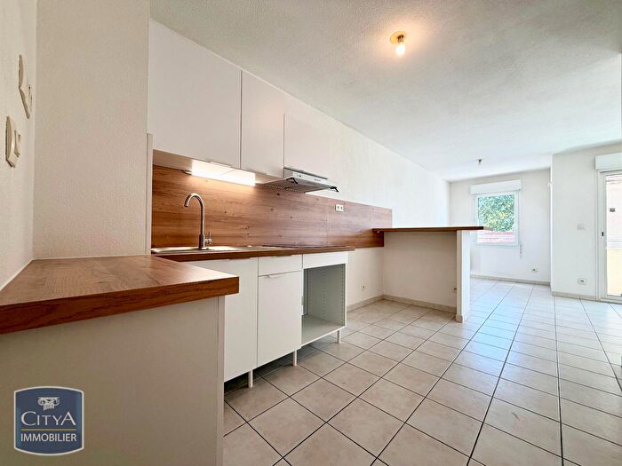 Nîmes, Ville Active : Appartement 1 pièce à louer