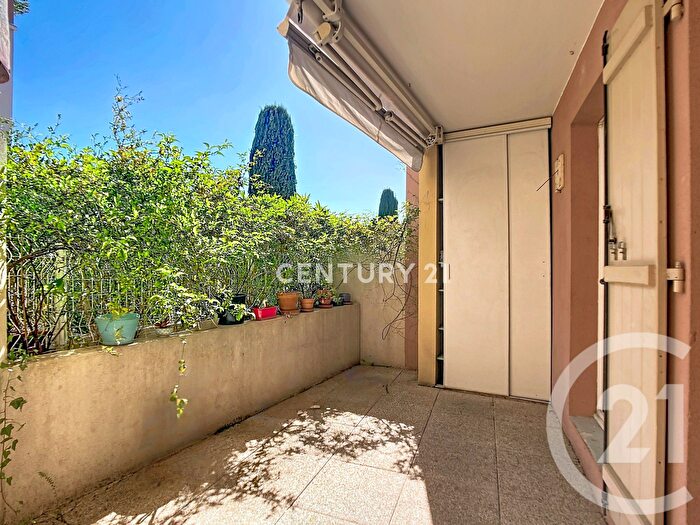 Appartement 4 pièces à Aubagne, Centre-ville, Beaumond, à vendre