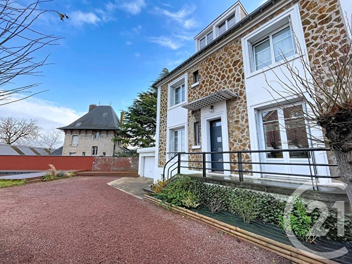 Maison à vendre - Compiègne, Bellicart - 7 pièces - 5 chambres