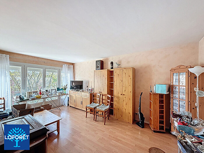 Appartement à vendre - Maurepas, Centre-ville, Malmedonne - 3 pièces - 2 chambres