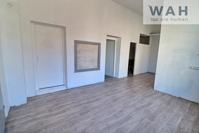 Maison à vendre - Saint-Pargoire - 8 pièces - 6 chambres