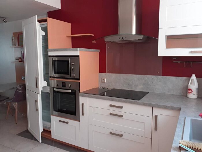 Maison à louer - Sablé-sur-Sarthe - 3 pièces - 2 chambres