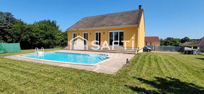 Maison 8 pièces à vendre à Lugny