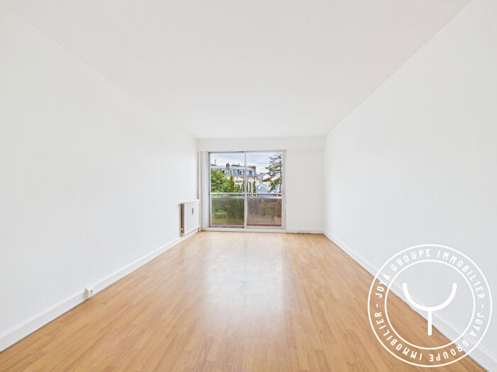 Appartement 2 pièces à Issy-les-Moulineaux, Centre-ville, Corentin Celton, Les Varennes, à louer