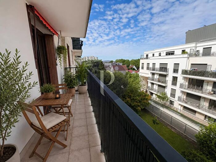 L'Haÿ-les-Roses, Centre-ville : Appartement 4 pièces à vendre