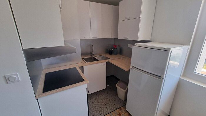 Appartement à louer - Les Arceaux, Agriculture, Montpellier - 1 pièce