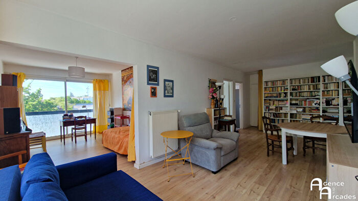 Appartement 3 pièces à vendre à Cenon