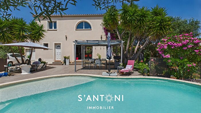 Maison à vendre - Villeveyrac - 5 pièces - 4 chambres