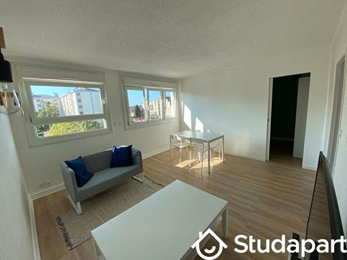 Appartement à louer - Monplaisir, Angers - 1 pièce - 1 chambre