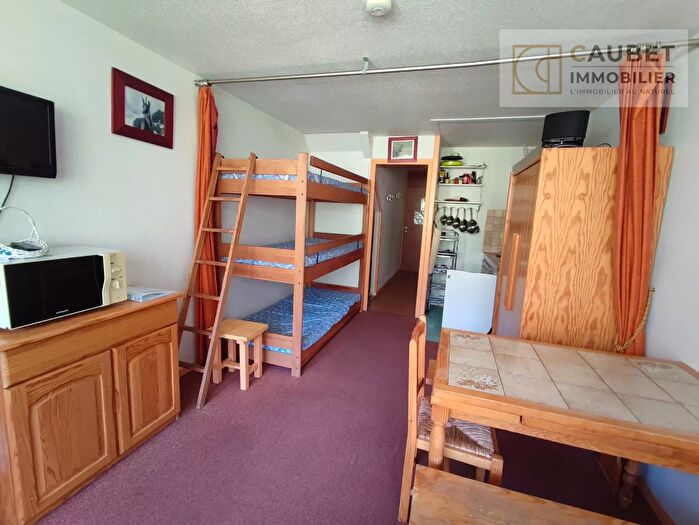 Appartement à vendre - Bagnères-de-Bigorre - 2 pièces - 1 chambre