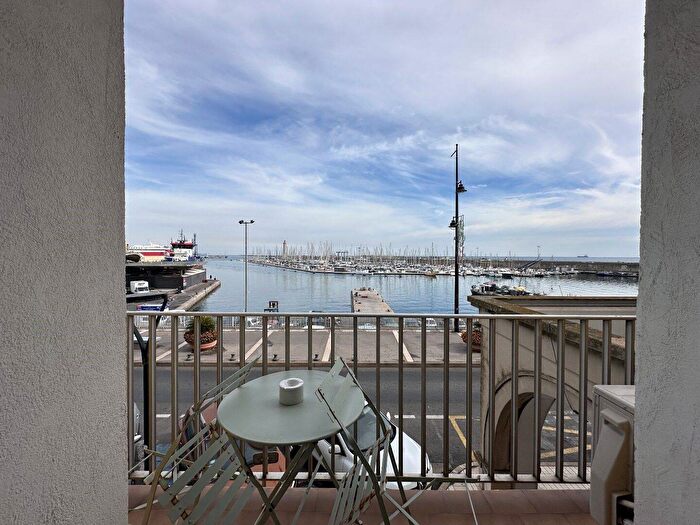 Appartement 2 pièces à Sète, à louer