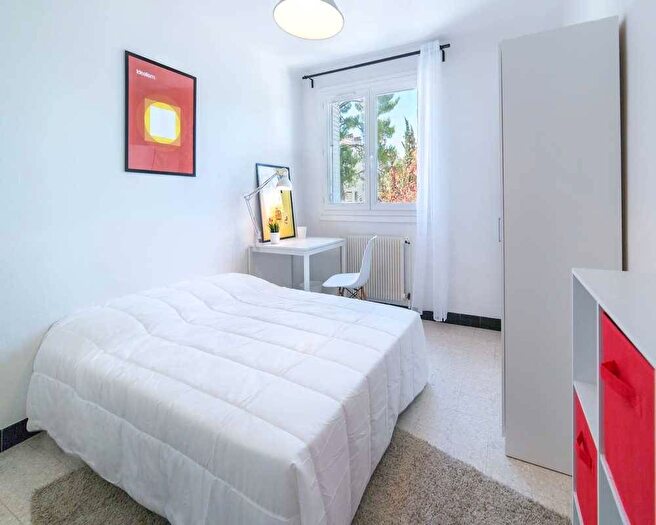Appartement 4 pièces à Hôpitaux-Facultés, Montpellier, à louer