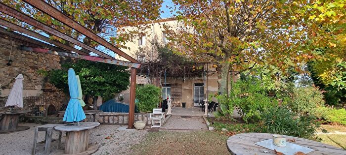 Maison à vendre - Jonquières - 16 pièces - 12 chambres