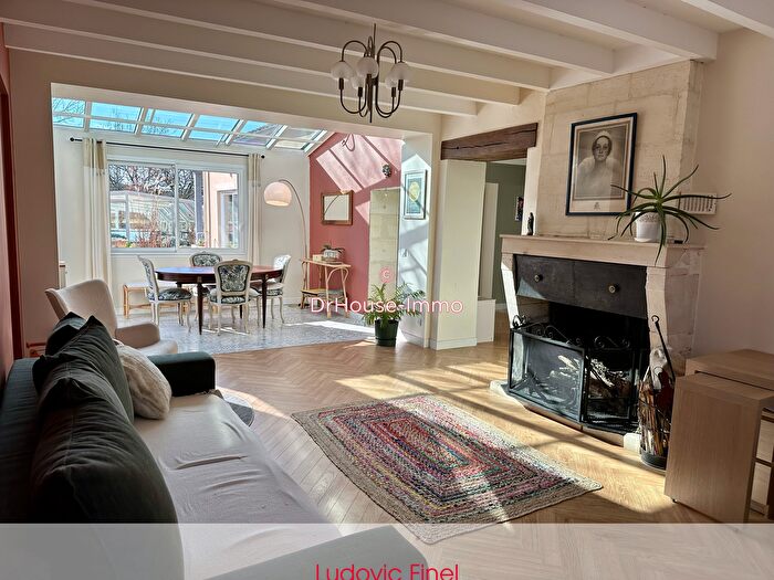 Saint-Seurin-de-Cursac - Maison 7 pièces à vendre