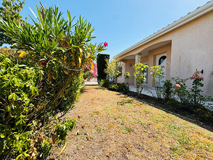 Maison 4 pièces à vendre à Saujon