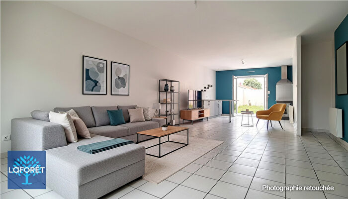 Maison 4 pièces à Cholet, Leclerc, à louer