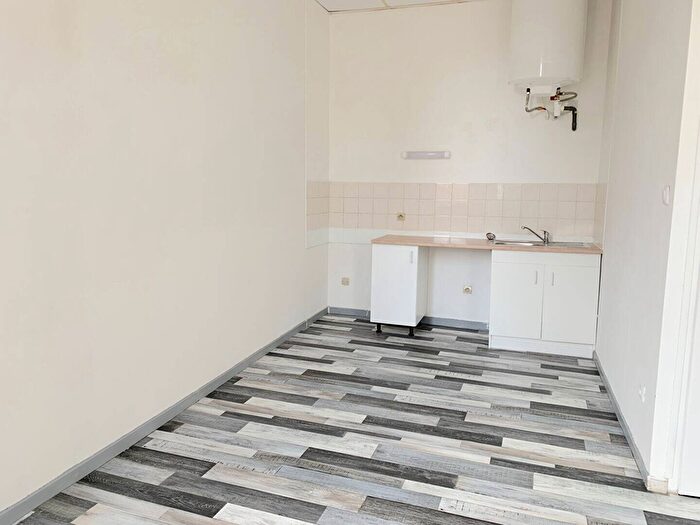 Blaye : Appartement 1 pièce à louer