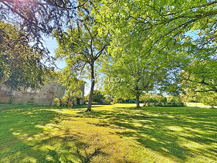 Maison 16 pièces à vendre - Charnay-lès-Mâcon
