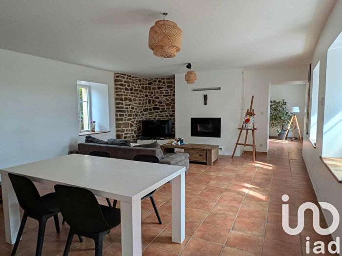 Maison à vendre - Saint-Romphaire - 7 pièces - 5 chambres