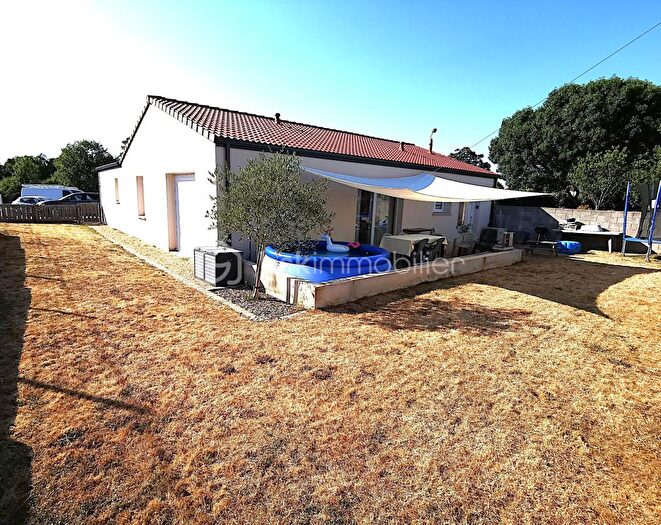 Maison 7 pièces à Chemillé, à vendre