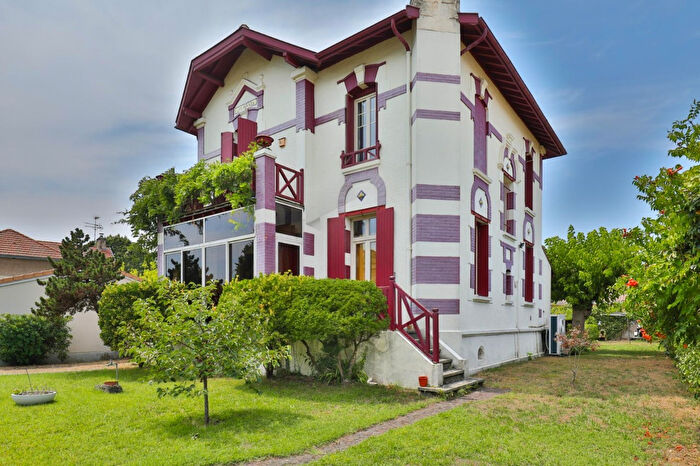 Salles : Maison 6 pièces à vendre