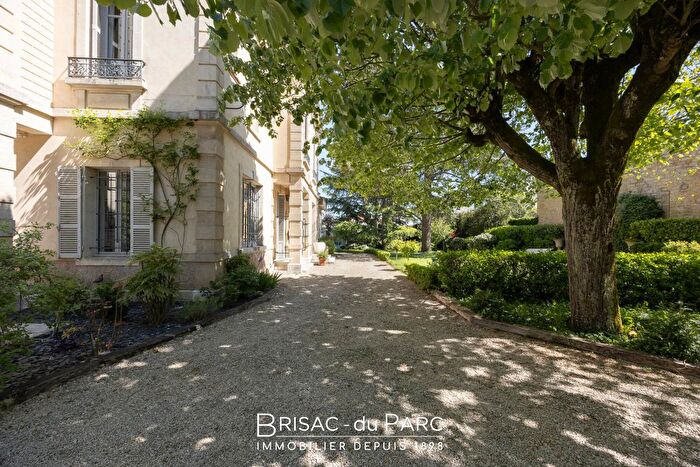 Maison 9 pièces à vendre à Dijon, Perrières