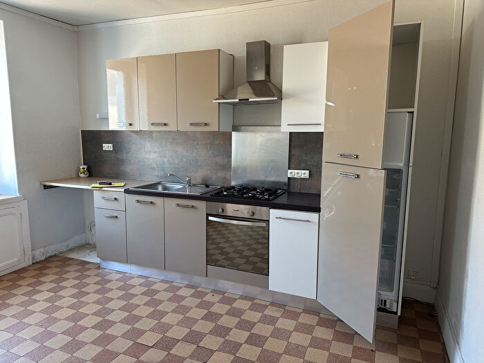 Maison à vendre - Trois-Vèvres - 4 pièces - 3 chambres