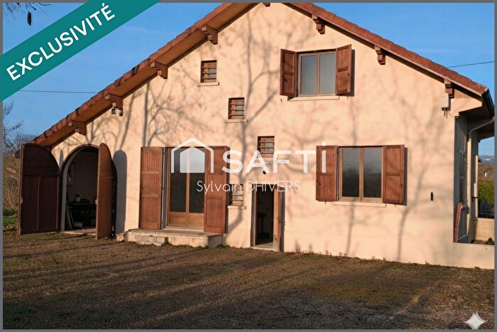 Maison 6 pièces à vendre à Arandon