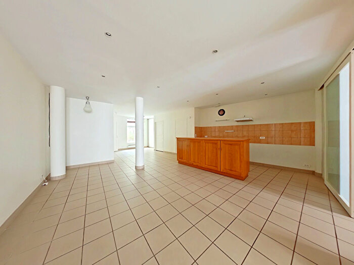 Appartement à vendre - Tours, Centre-ville - 2 pièces - 1 chambre