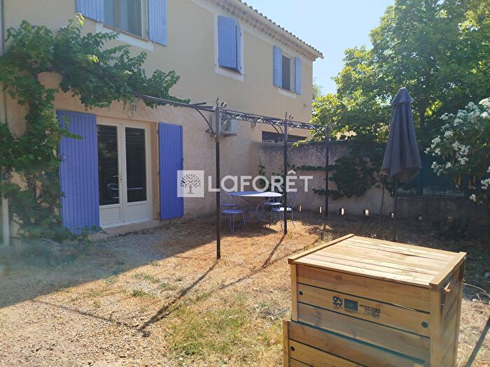 Appartement à louer - Alleins - 2 pièces - 1 chambre