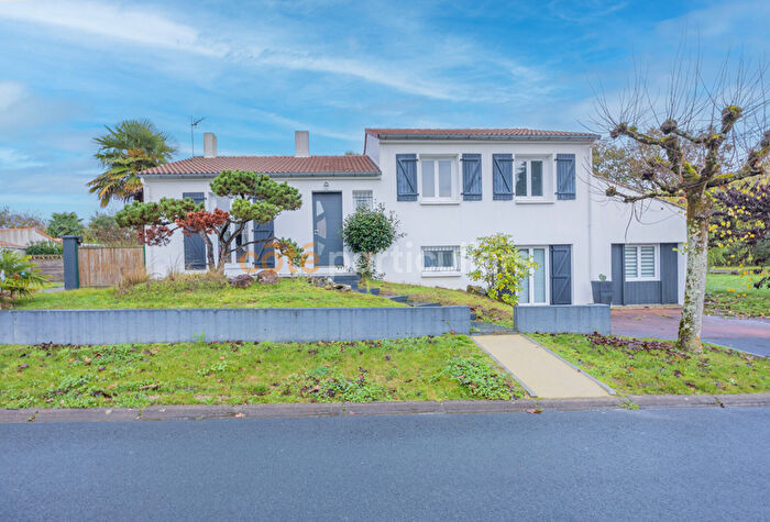 Maison à vendre - La Limouzinière - 7 pièces - 4 chambres