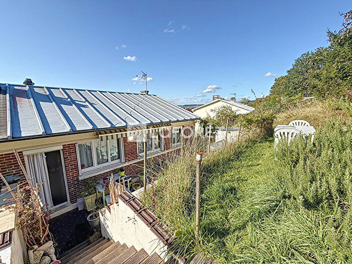 Maison à vendre - Amfreville-la-Mi-Voie - 6 pièces - 4 chambres