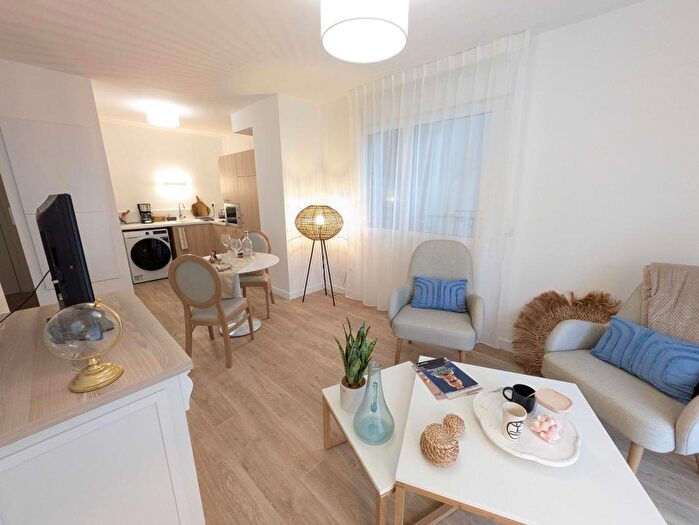 Appartement à louer - Nogent-sur-Marne, Nogent Village - 2 pièces - 1 chambre