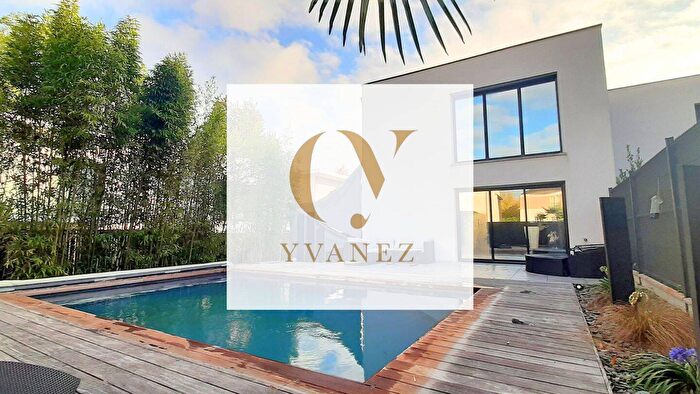 Maison à louer - Domloup - 7 pièces - 4 chambres