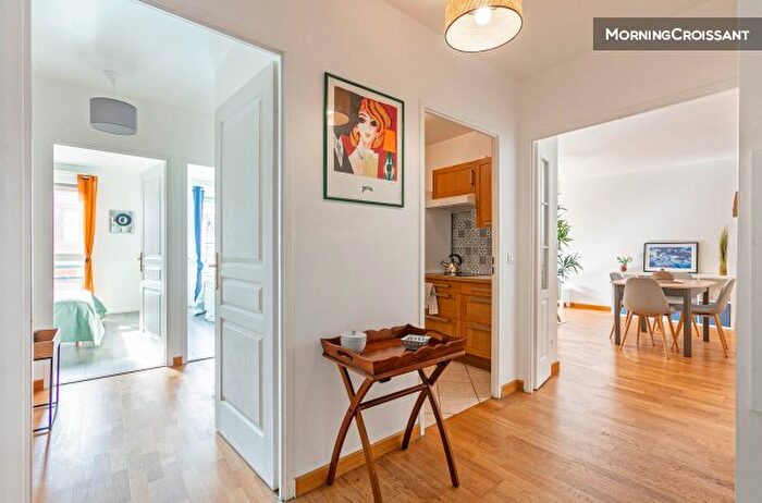 Achères, Champs de Villars, Le Magasin, Gare, Petite-Arche : Appartement 1 pièce à louer