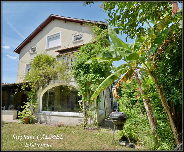 Maison à vendre - Bergerac, Les Bories, Salvette, Les Versannes, Gala - 9 pièces - 5 chambres