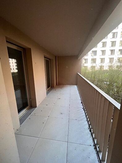 Appartement à louer - Bobigny, Centre-ville - 2 pièces - 1 chambre