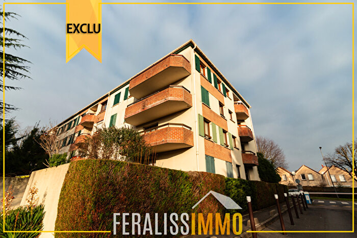 Appartement 1 pièce à Cergy, Axe Majeur, Horloge, à vendre