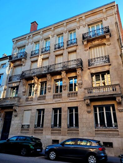 Appartement à vendre - Nancy, Trois Maisons, Saint-Fiacre, Crosne, Vayringe - 8 pièces - 4 chambres
