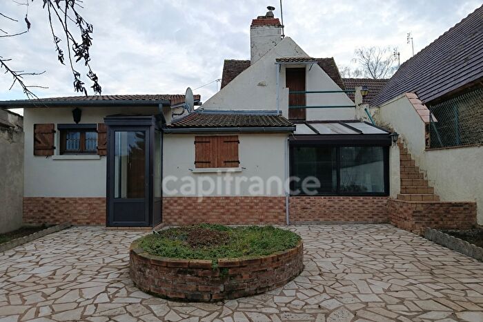 Maison à vendre - Lurcy-le-Bourg - 3 pièces - 2 chambres