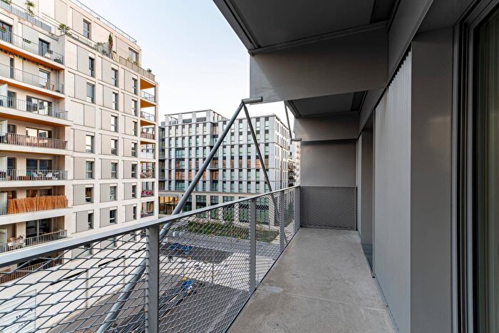 Appartement à louer - La Plaine Saint-Denis - 4 pièces - 3 chambres