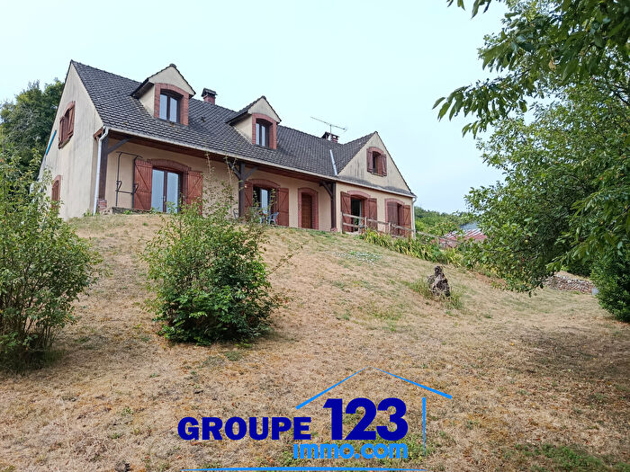 La Ferté-Loupière - Maison 8 pièces à vendre