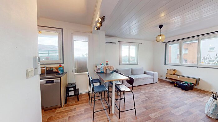 Appartement à louer - Agen, Capelette, Agen Sud - 3 pièces - 2 chambres